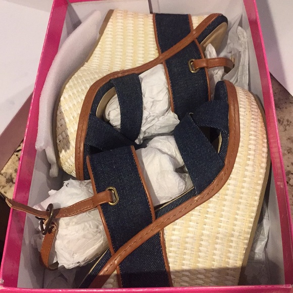 Chinese Laundry | Shoes | Nwt Chinese Laundry Denim Wedges | Poshmark